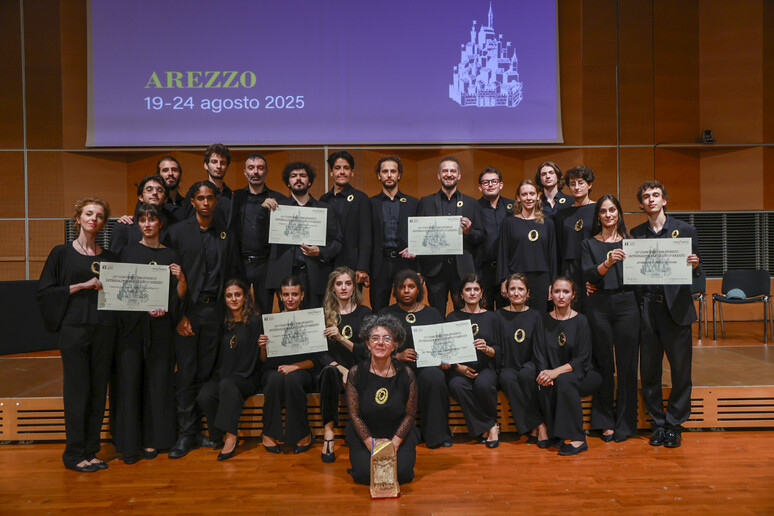 Trionfo per ‘Sibi Consoni’ al 73° Concorso Polifonico Internazionale ...