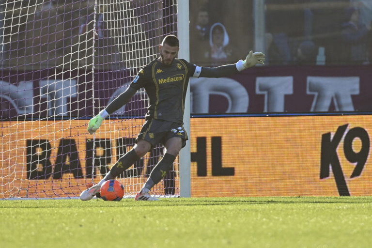 Rivoluzione nel Calcio: L’IFAB introduce nuove regole per un gioco più ...